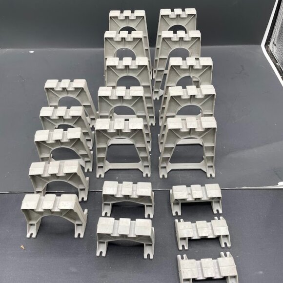 Lionel | Accents | Incomplete Set Lionel Model Train Trestle Grey ...